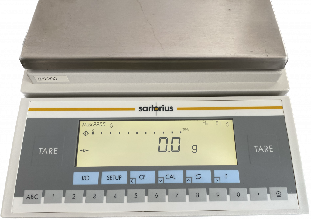 labstuff.eu - Sartorius MasterPro LP2200 precision balance 2200g / 0,1g