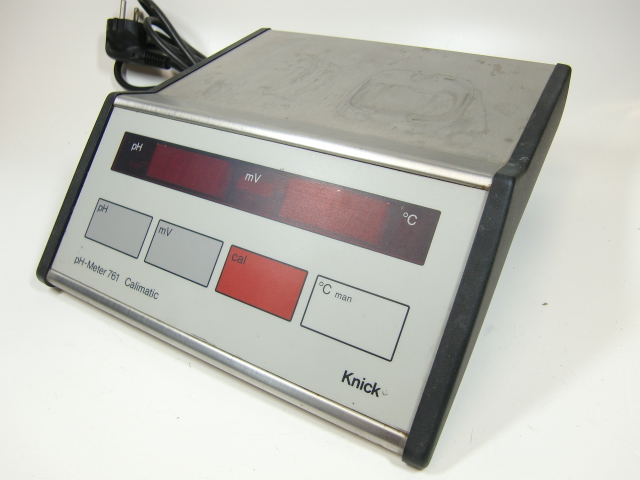 labstuff.eu - Knick 761 pH meter Calimatic labstuff.eu - Knick 761 pH meter Calimatic