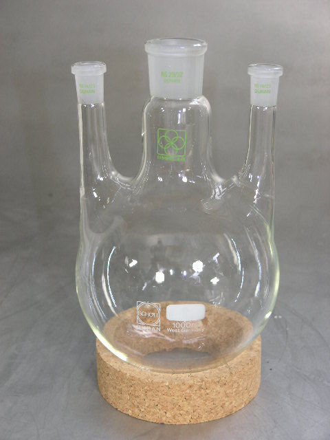 labstuff.eu - Schott Duran 1000ml 3-Neck Flask NS29/32 2x NS14/23