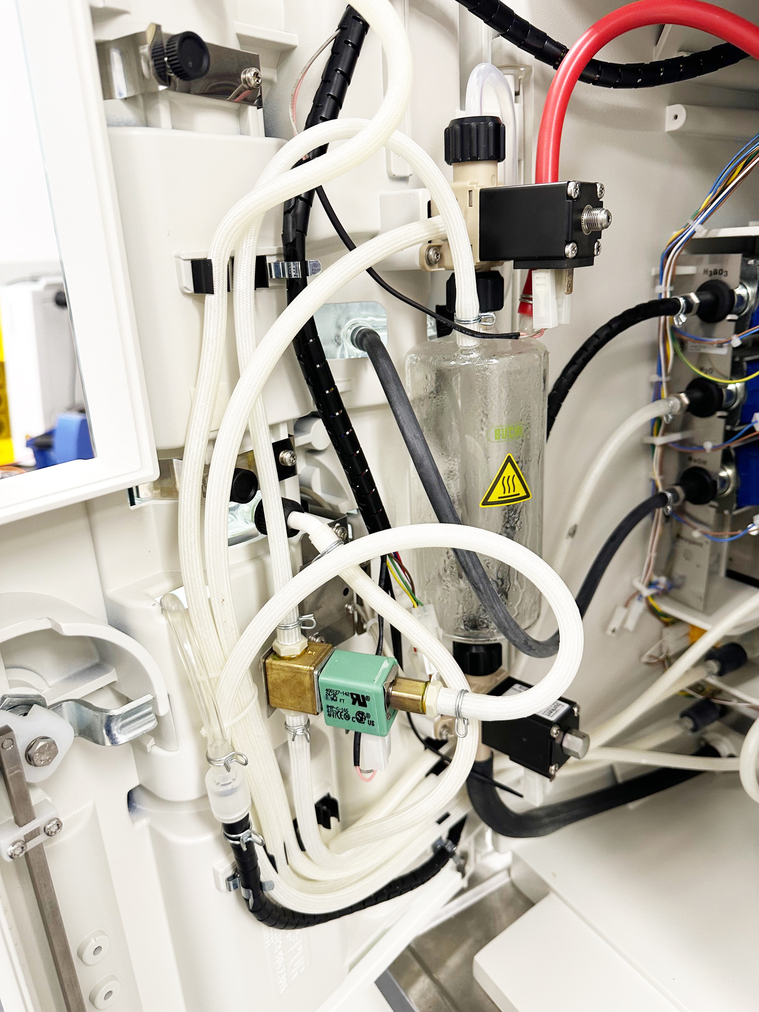 labstuff.eu - Buchi KjelFlex K-360 Destillation Unit