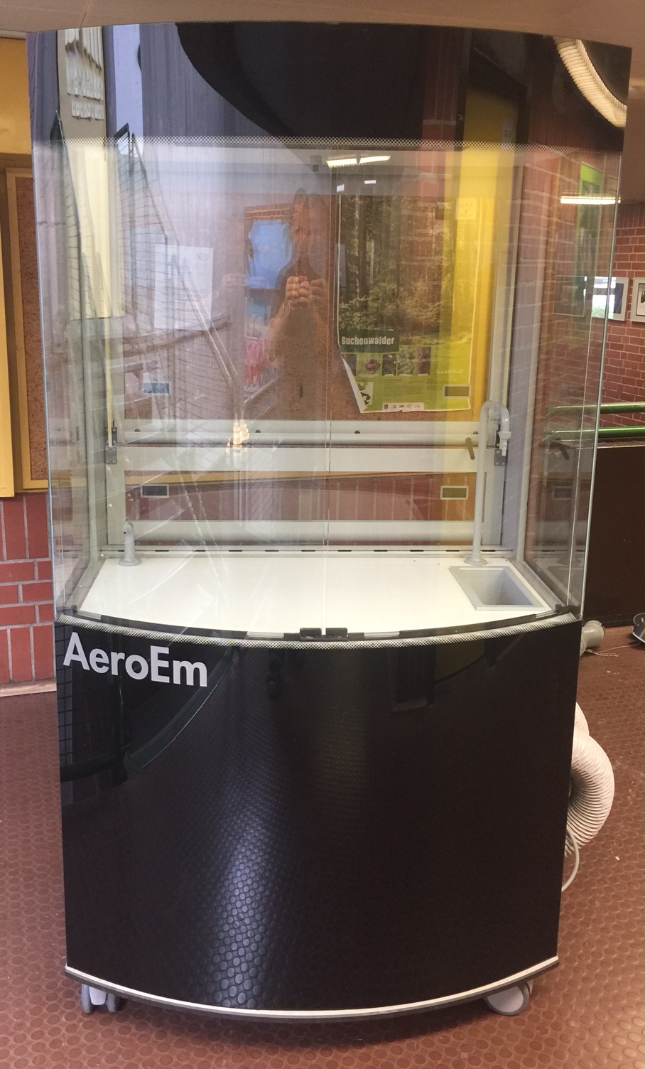 labstuff.eu - Waldner Scala mobile Fume Cupboard AEROEM