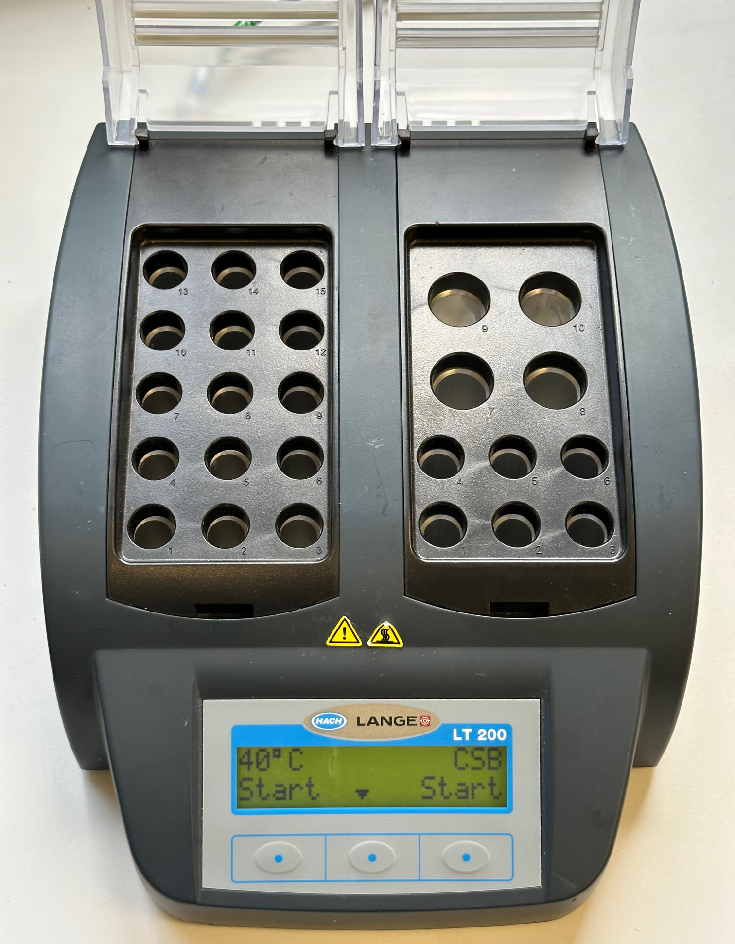 labstuff.eu - Hach LT200 Cuvette Thermostat, for 21x 13mm and 4x20mm ...