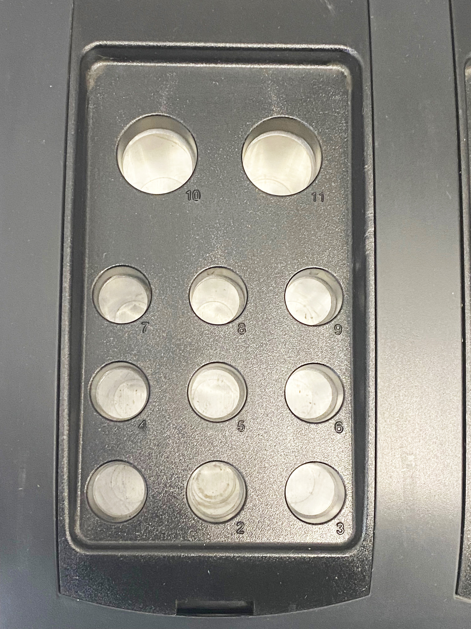 labstuff.eu - Hach Lange LT200 Cuvette Thermostat