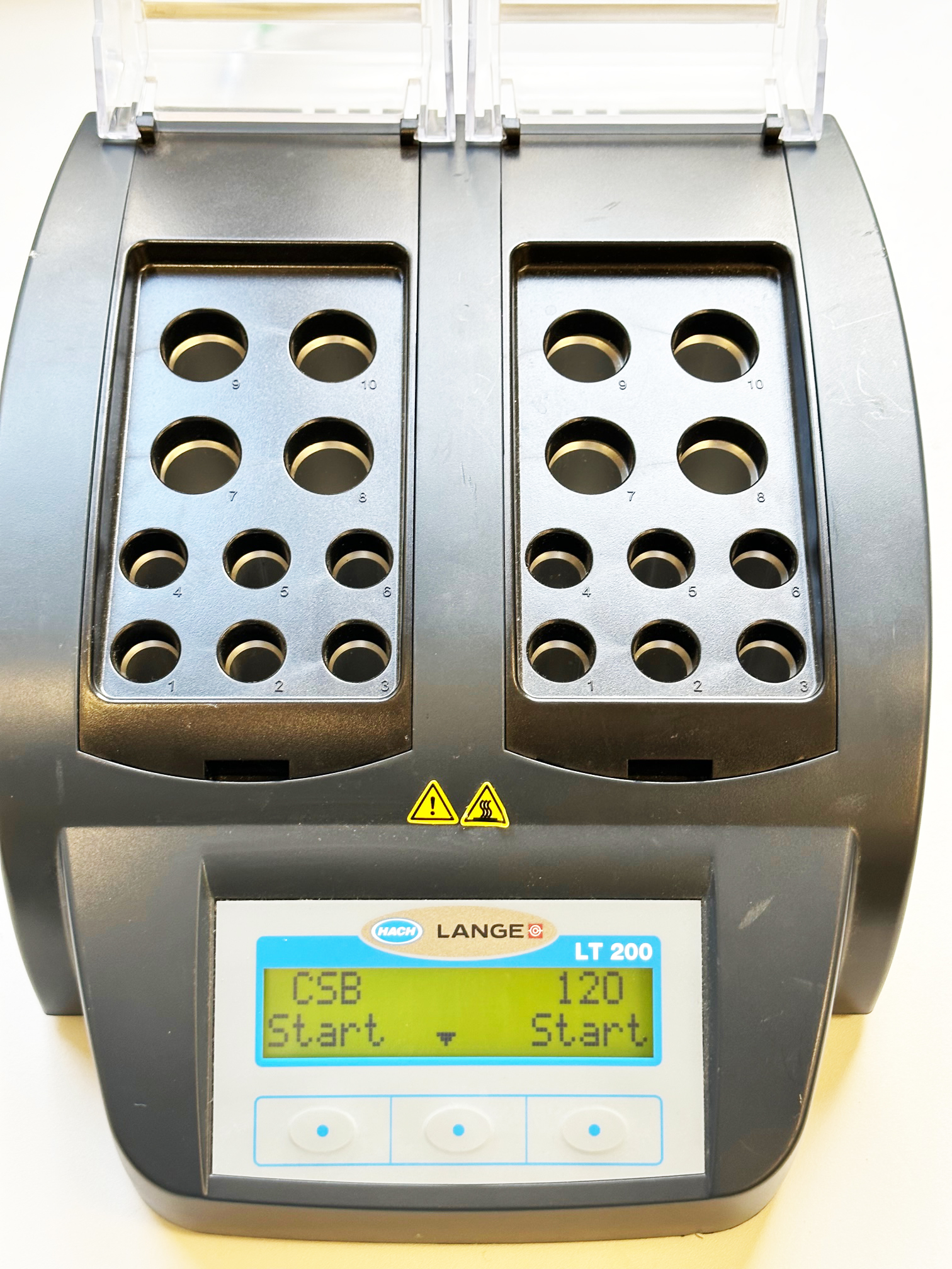 labstuff.eu - Hach LT200 Cuvette Thermostat, for 12x 13mm and 8x20mm ...