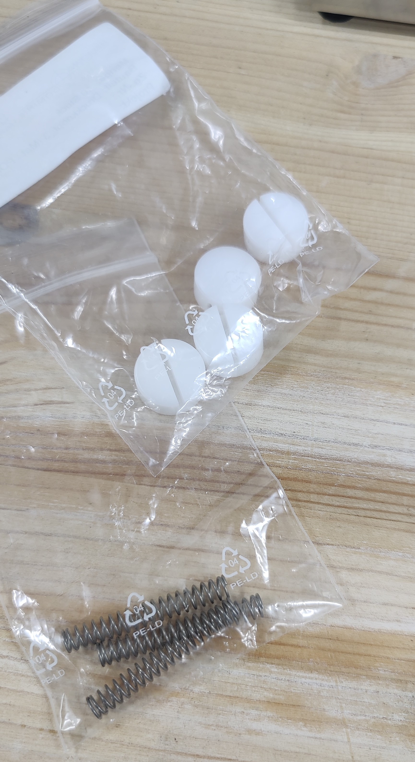 labstuff.eu - Almirall Sofotec fine powder doser / fine doser