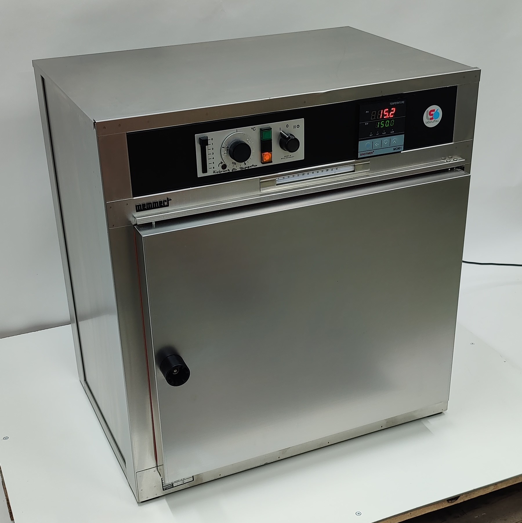 labstuff.eu - Memmert U40