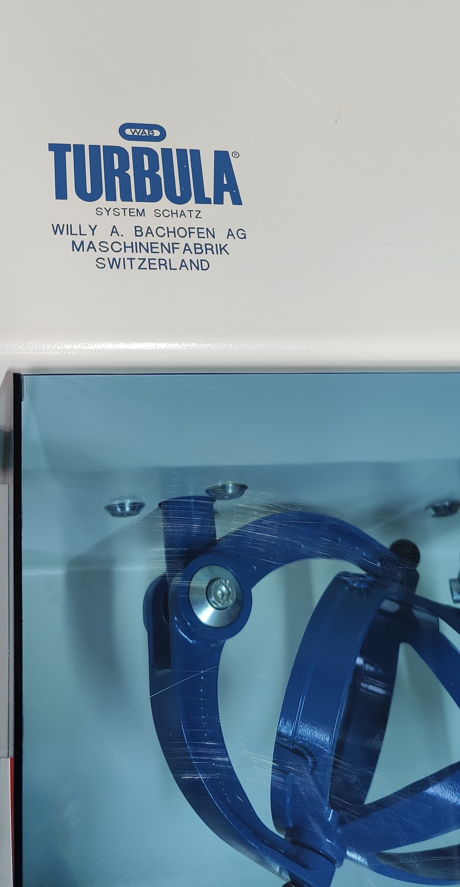 labstuff.eu - WAB three-dimensional TURBULA® mixer T2F