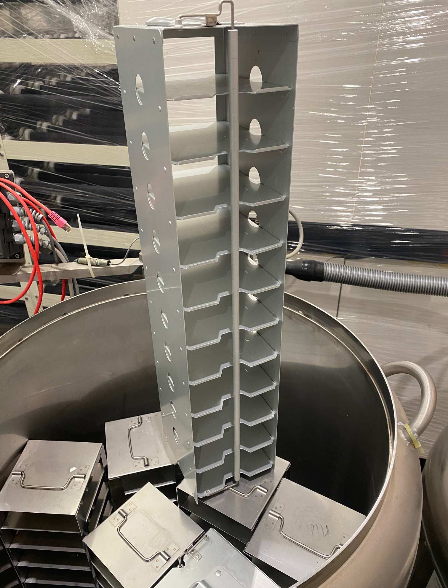 labstuff.eu - Messer Griesheim Apollo 200 and Chronos 200 N2 Set with ...