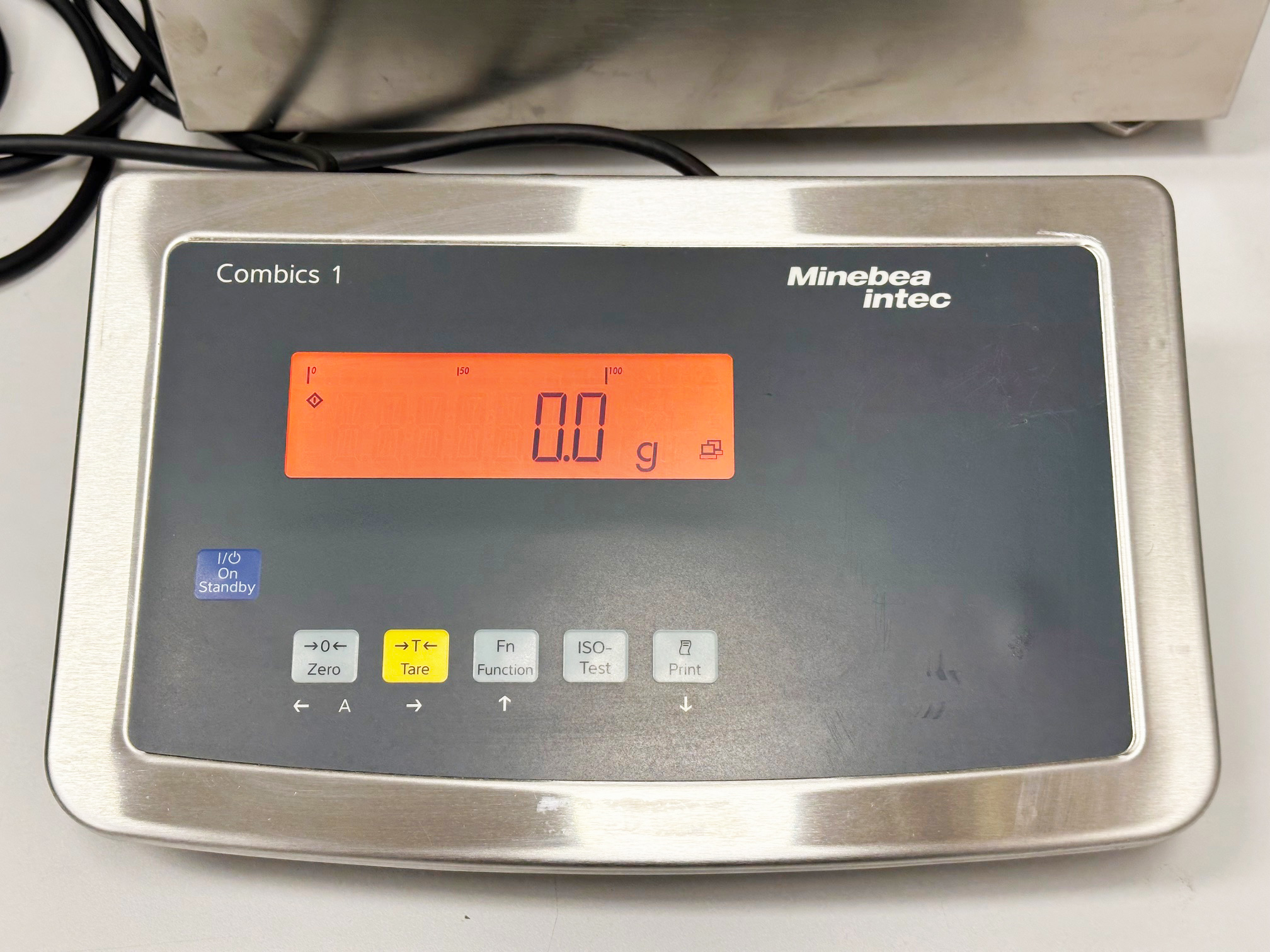 labstuff.eu - Minebea Intec Precision Balance ISDCS-16-H with CAIS1 ...