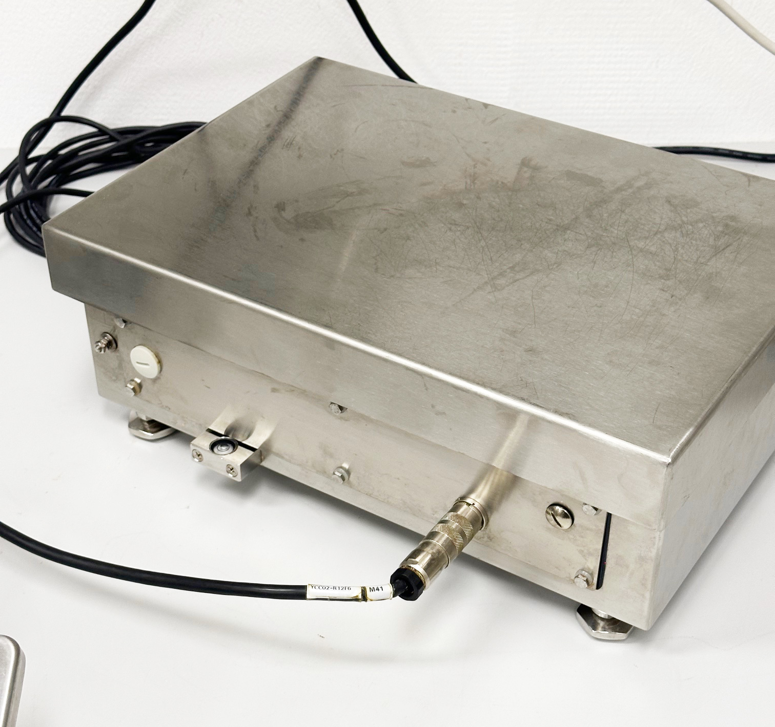 labstuff.eu - Minebea Intec Precision Balance ISDCS-16-H with CAIS1 ...