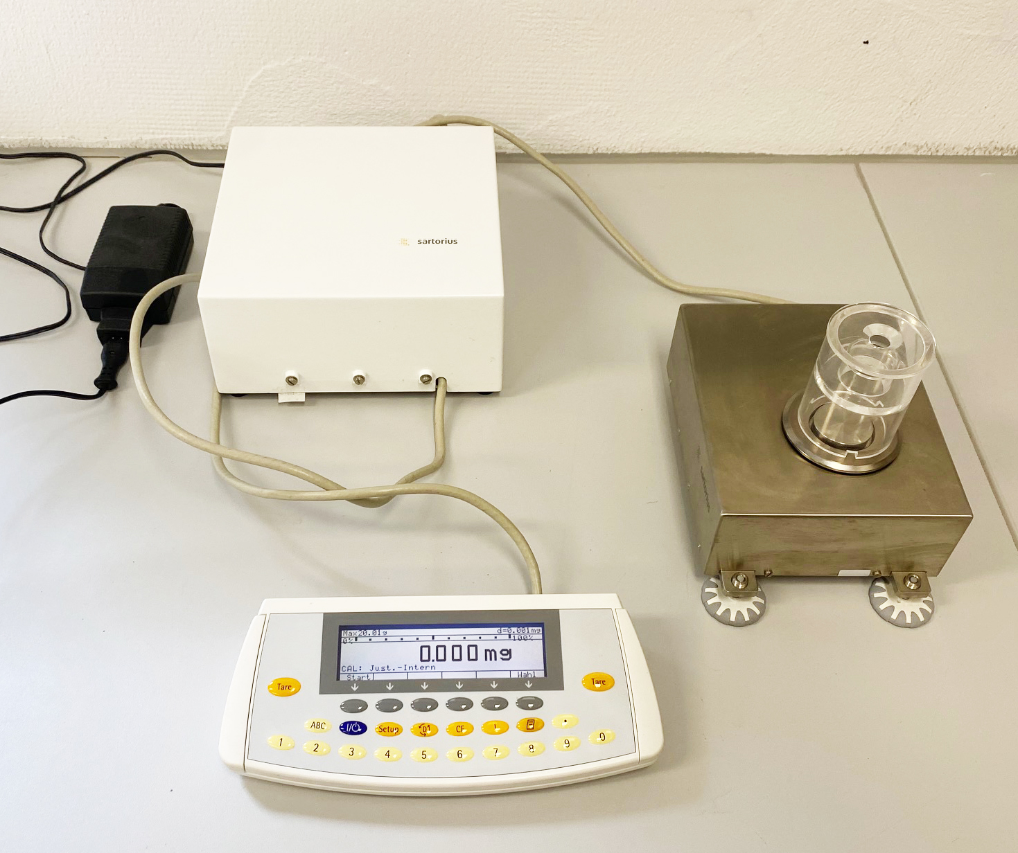 labstuff.eu - Sartorius Pipet Calibration Balance, max: 20g, Read: 0,001mg