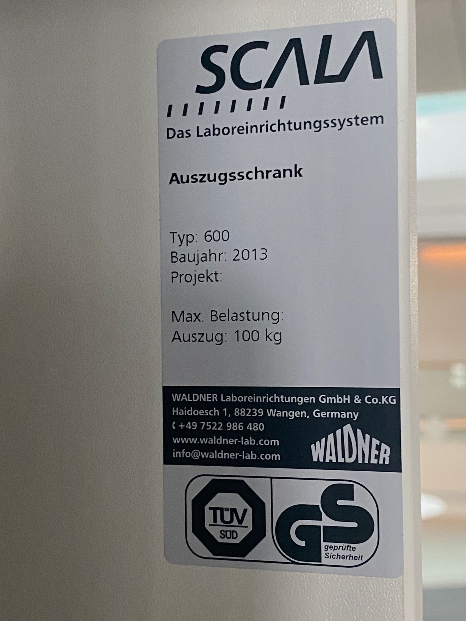 labstuff.eu - Waldner Scala Pull-Out Cabinet 600x550x2090mm