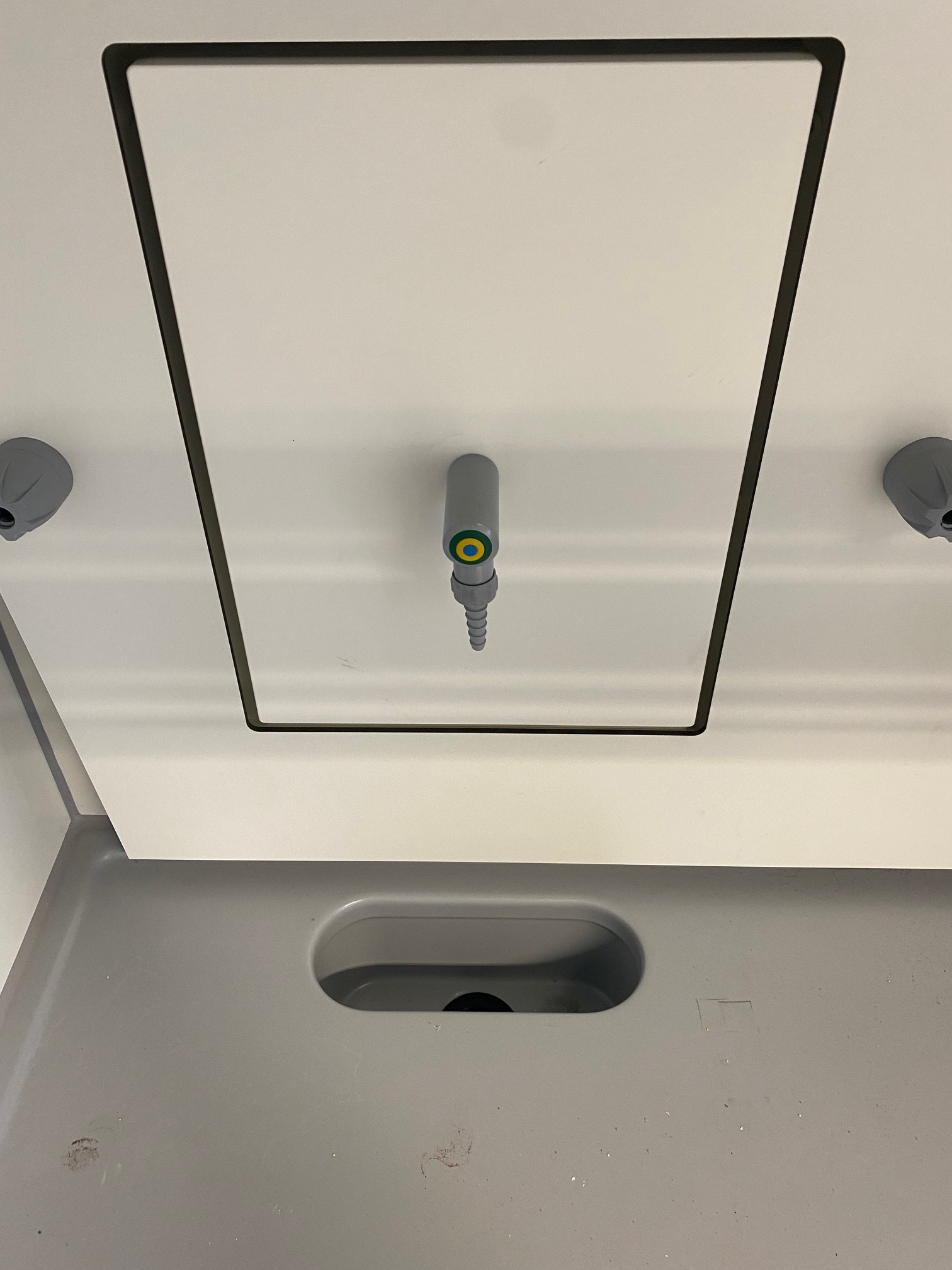 labstuff.eu - Waldner Scala Bench Mounted Fume Hood, 1200mm