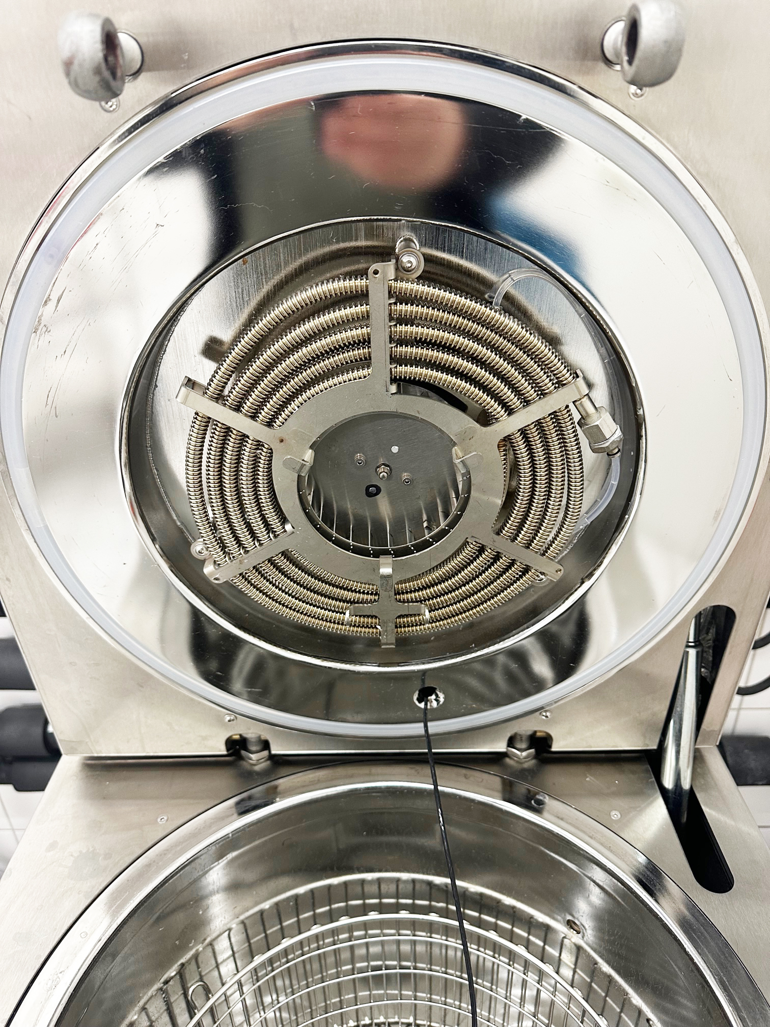 labstuff.eu - Zirbus LVSA 40/60 Vertical Autoclave, 80 liters, equipped ...